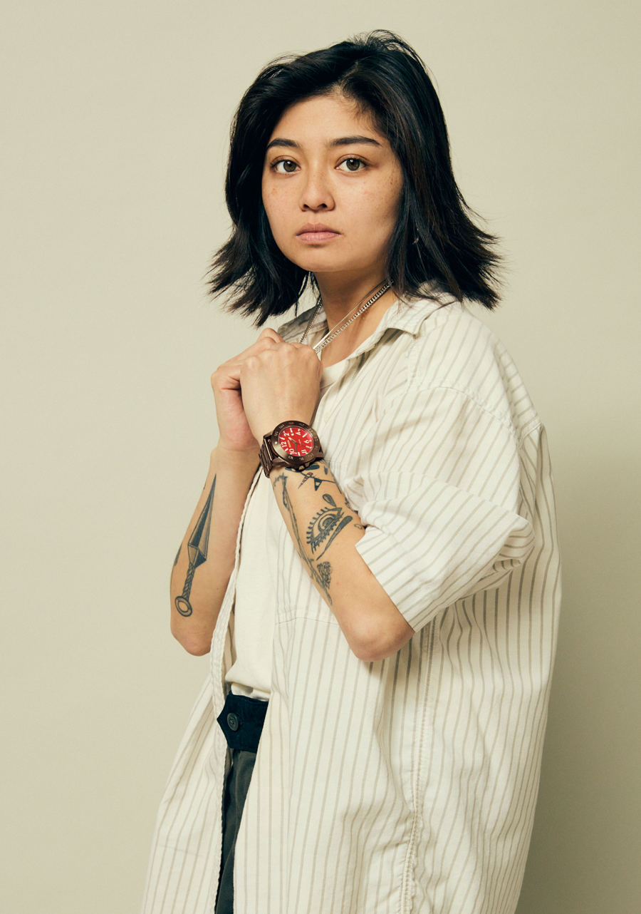 Smyth 44 Watch | Khaki / Red | Sapphire Crystal Analog Watch – Nixon CA